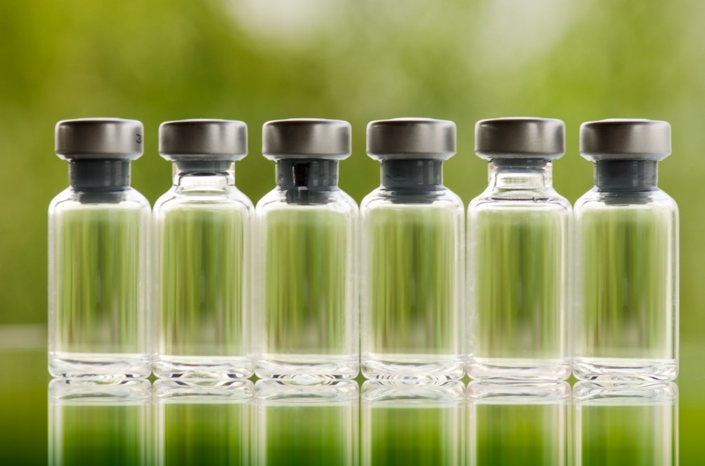 Maximizing Production Rate of Single Phase Liquid Reactors